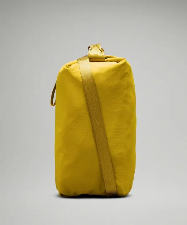 Lululemon Fast Track 2.0 10l Bag - Gilded Yellow