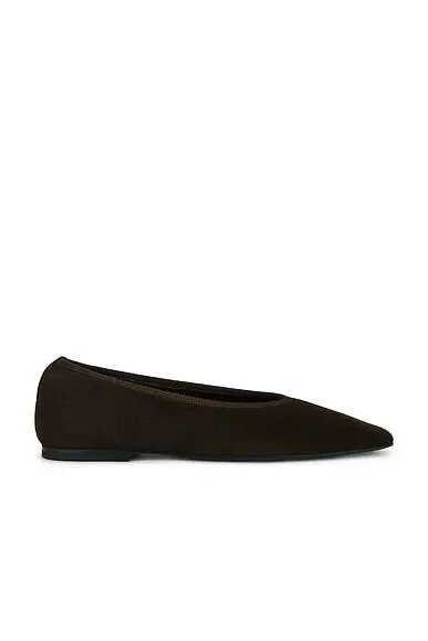 TOTEME Minimalist Suede Ballerina Flat - Pepper