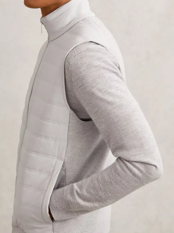 REISS Funnel-neck Quilted Knit Gilet - Soft Grey