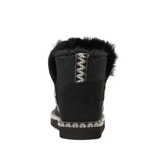 DEARFOAMS Fireside Perth Shearling Bootie - Black