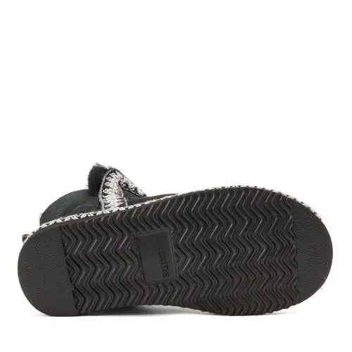 DEARFOAMS Fireside Perth Shearling Bootie - Black