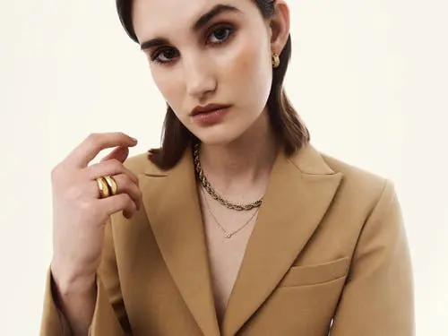 HEY HARPER Chunky Silhouette Chain Necklace
