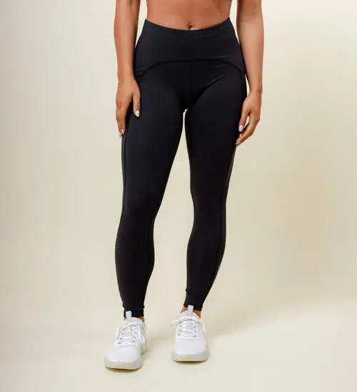 WHILE ON EARTH™ Mid-rise Intent Tight - Black