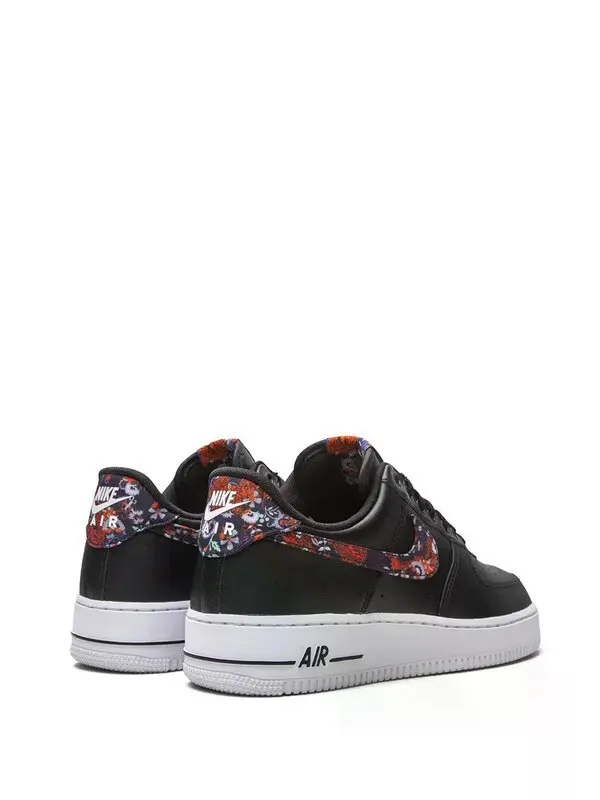 Nike Air Force 1 '07 Sneakers - Black