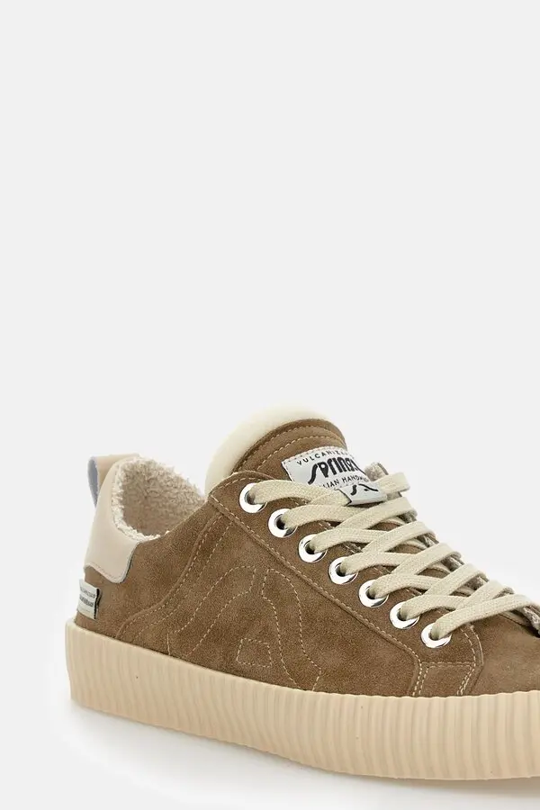 SPRINGA Suede Sneakers