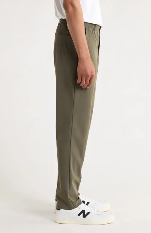 QUIET GOLF Nylon Golf Pants