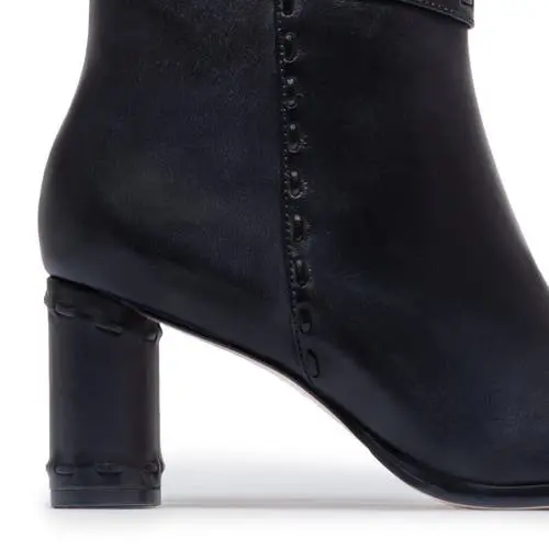 Bernardo Gene Ankle Bootie - Black