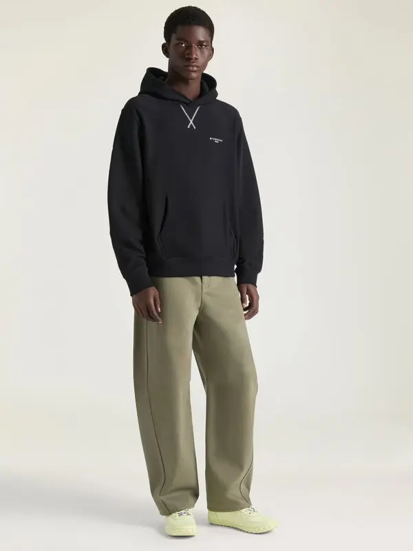 Givenchy Fleece Hoodie With Embroidered Logo - Black