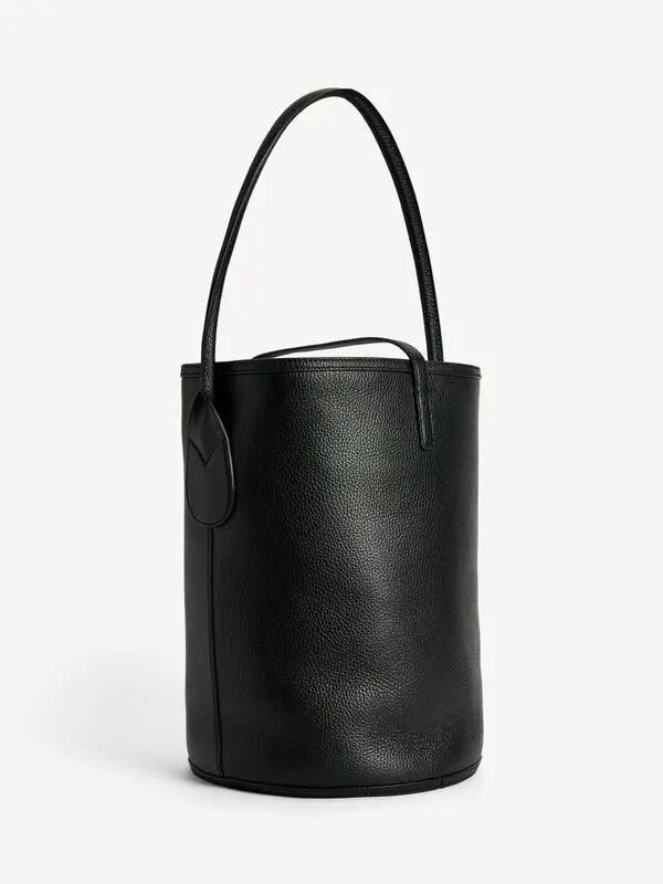 BY MALENE BIRGER Maryllon Grainy Bucket Bag