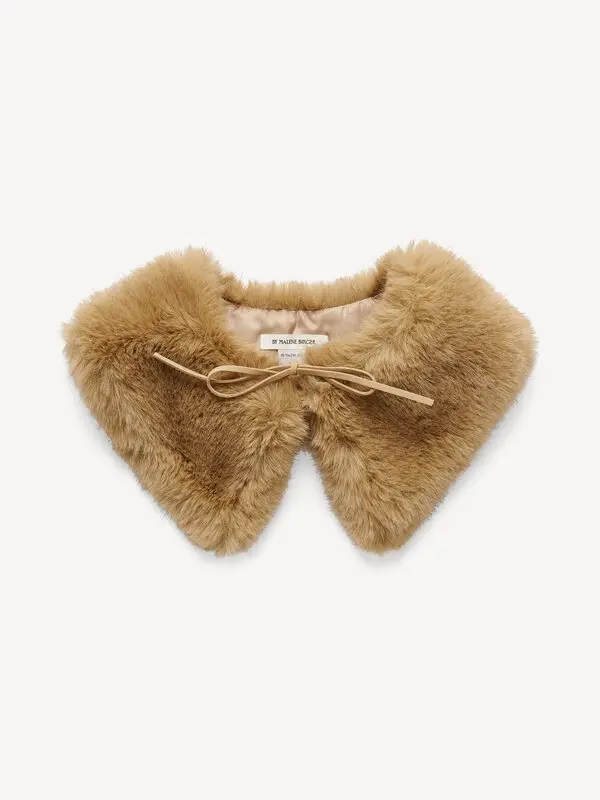 BY MALENE BIRGER Cowie Faux Fur Collar - Tannin