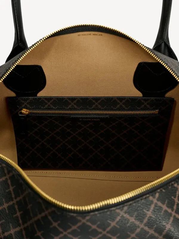 BY MALENE BIRGER Lullu Small Travel Bag - Dark Chokolate