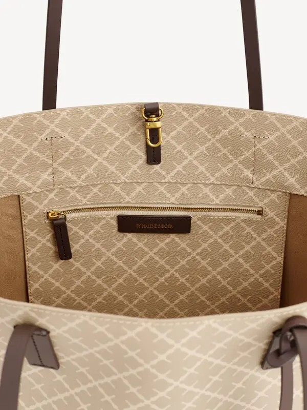 BY MALENE BIRGER Abigail Printed Tote Bag - Feather