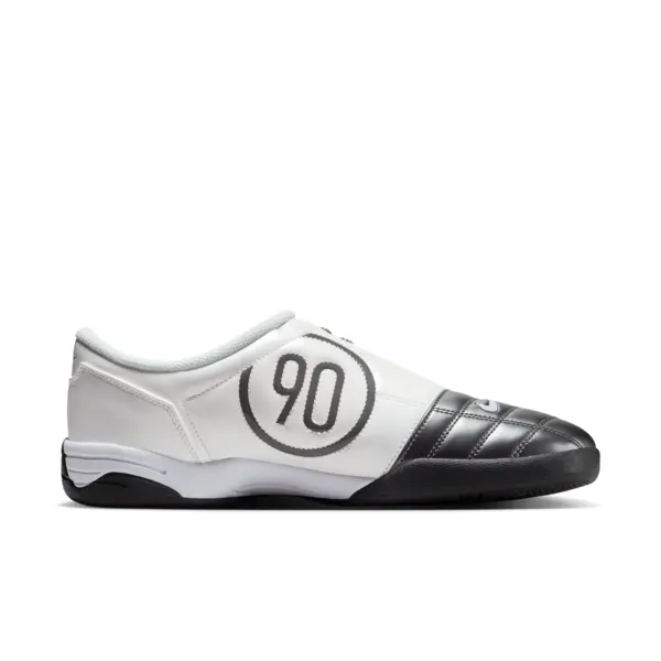 Nike Total 90 Shoes