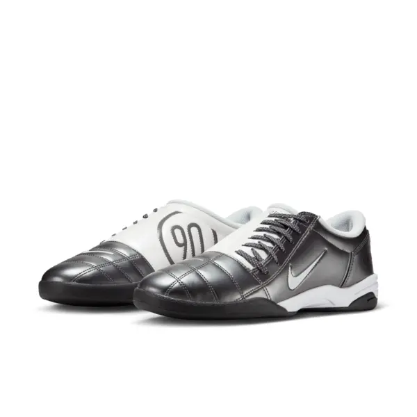Nike Total 90 Shoes