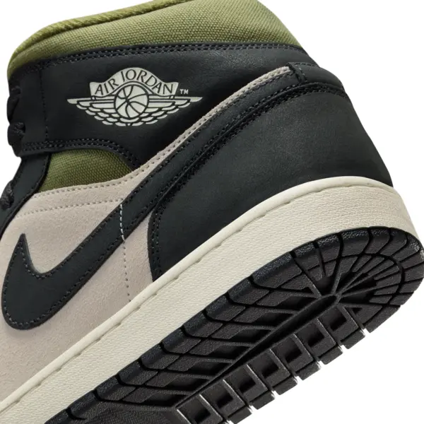 JORDAN Air 1 Mid Se