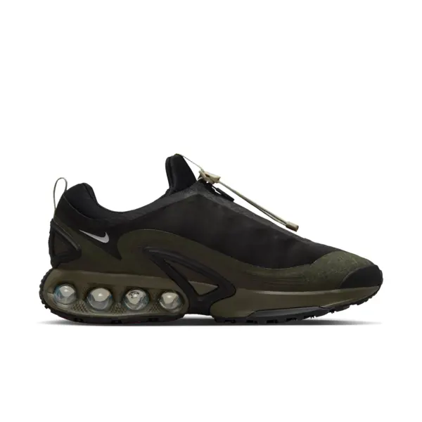 Nike Air Max Dn Roam Sneakers - Black - 29% Off | Editorialist