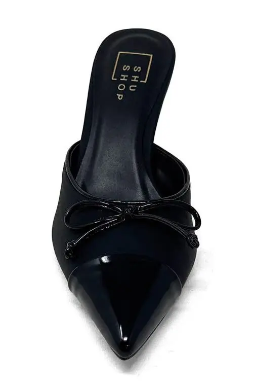 SHU SHOP Naomi Pointed Cap Toe Mule - Black
