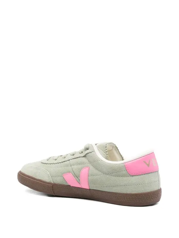 VEJA Low Top Sneakers
