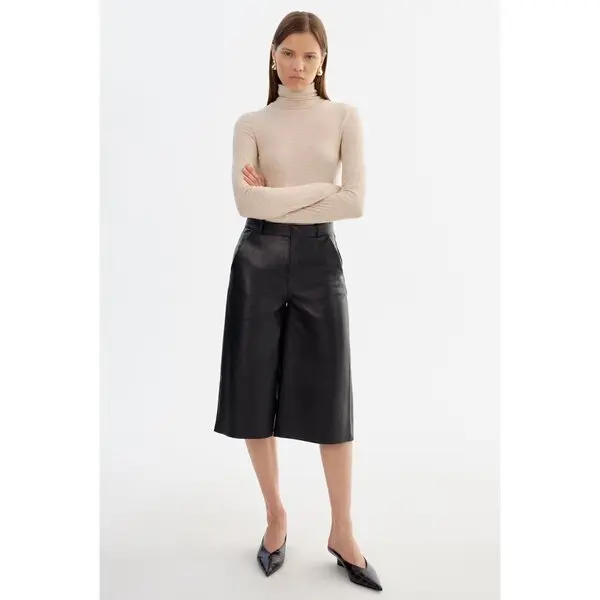 LAMARQUE Leather Bermuda Shorts