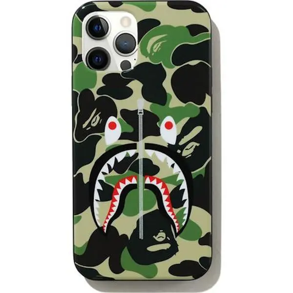 A BATHING APE Abc Camo Shark Iphone 12/12 Pro Case - Green