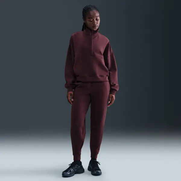 Nike 24.7 Impossiblysoft Dri-fit Oversized 1/2-zip Top - Red