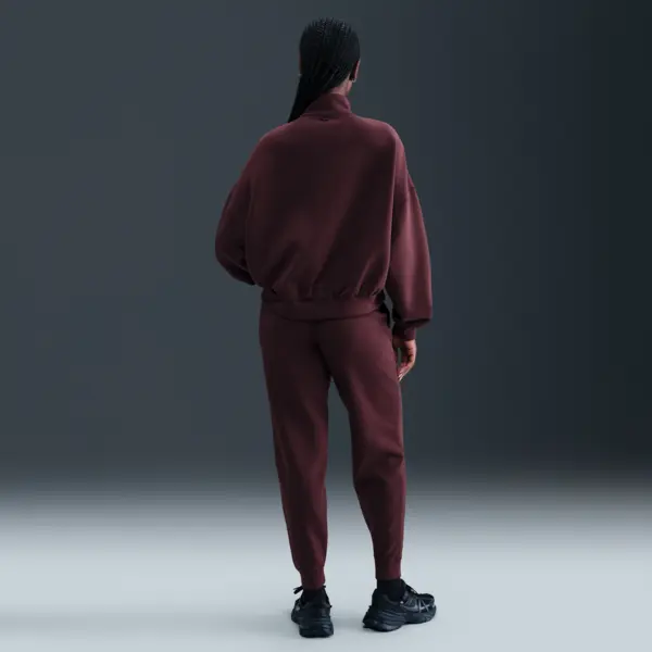 Nike 24.7 Impossiblysoft Dri-fit Oversized 1/2-zip Top - Red