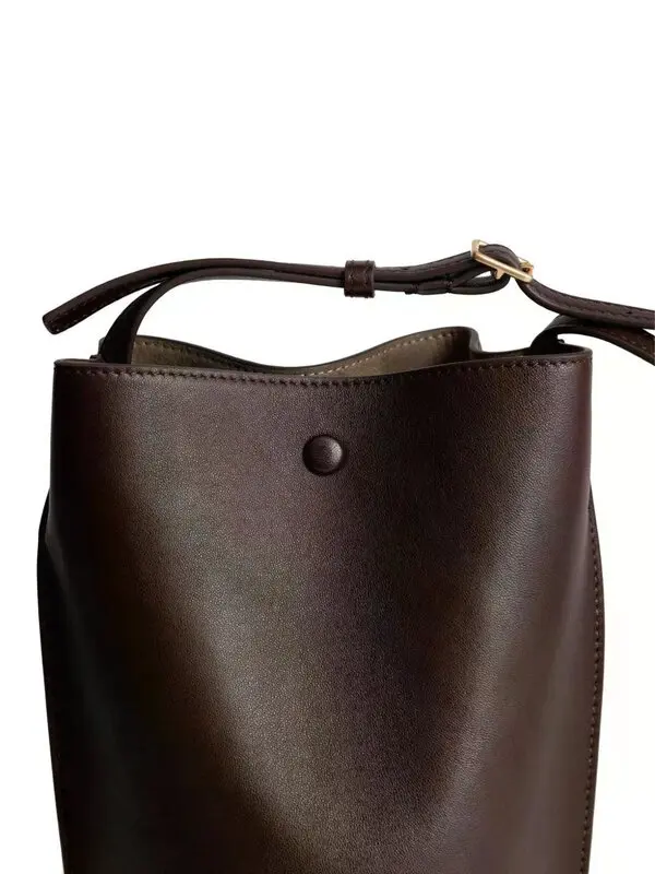 YU MEI Phoebe Strap Bucket Bag - Brown