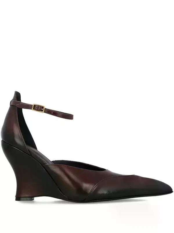 KNWLS Pointed Pumps