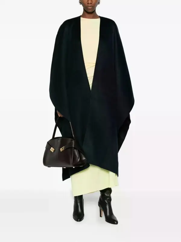Tove Delta Poncho