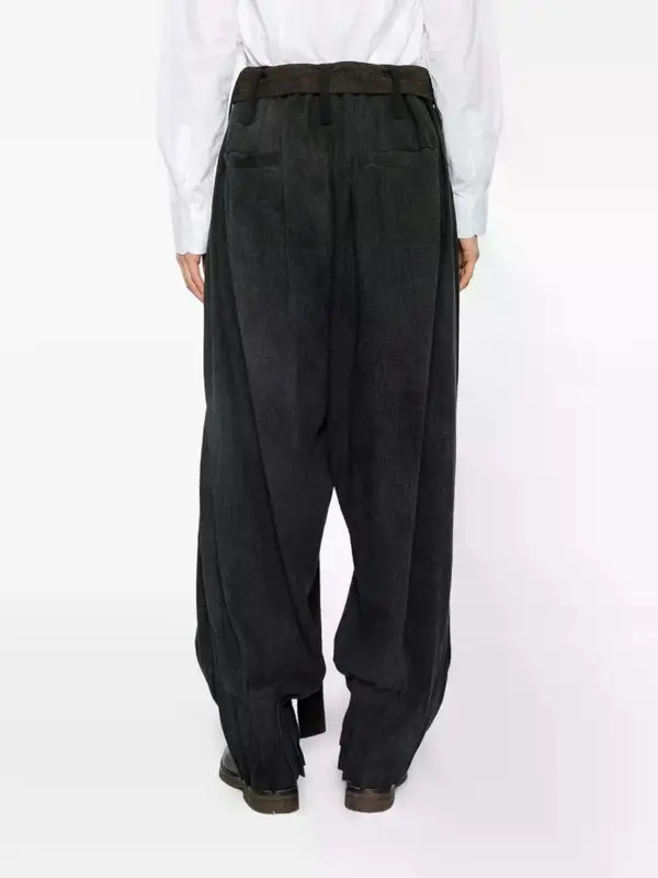 CHIAHUNG SU Yed Pleated Trousers