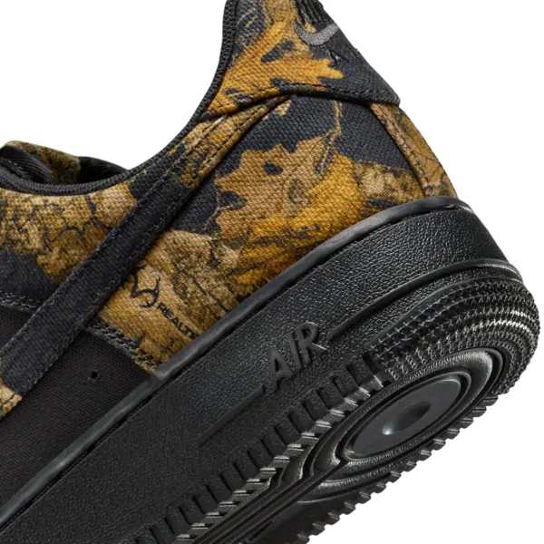 Nike Air Force 1 '07 Realtree Shoes