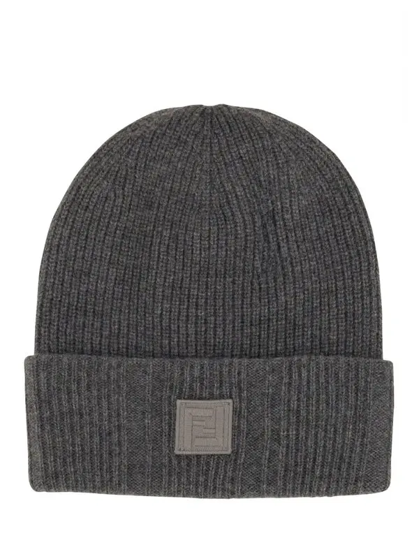 Fendi Beanie Hat With Logo - Grey