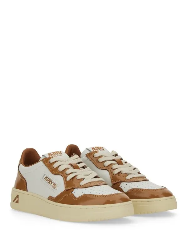 AUTRY Medalist Low Top Sneakers