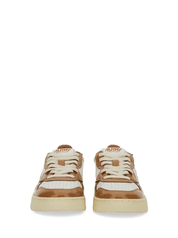 AUTRY Medalist Low Top Sneakers