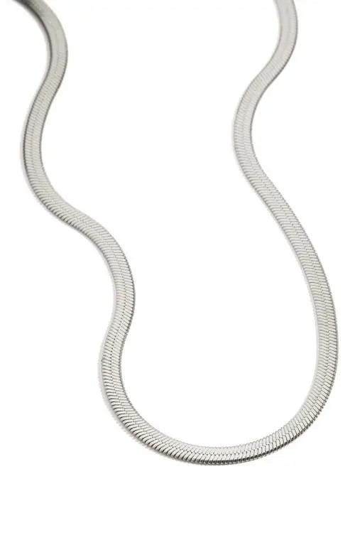 MINT & LILY Herringbone Gold Chain Necklace - Silver