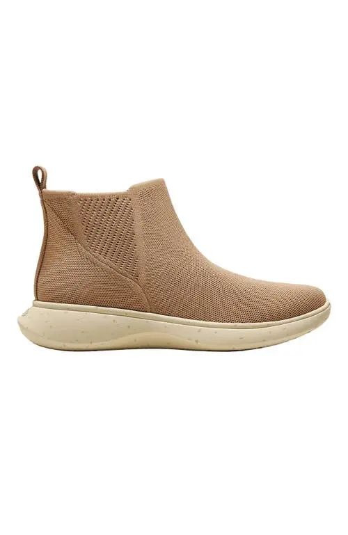 Vivaia Urban Knit Ankle Boots