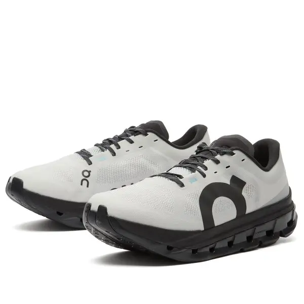 On Cloudflow 5 Sneakers - Glacier/black