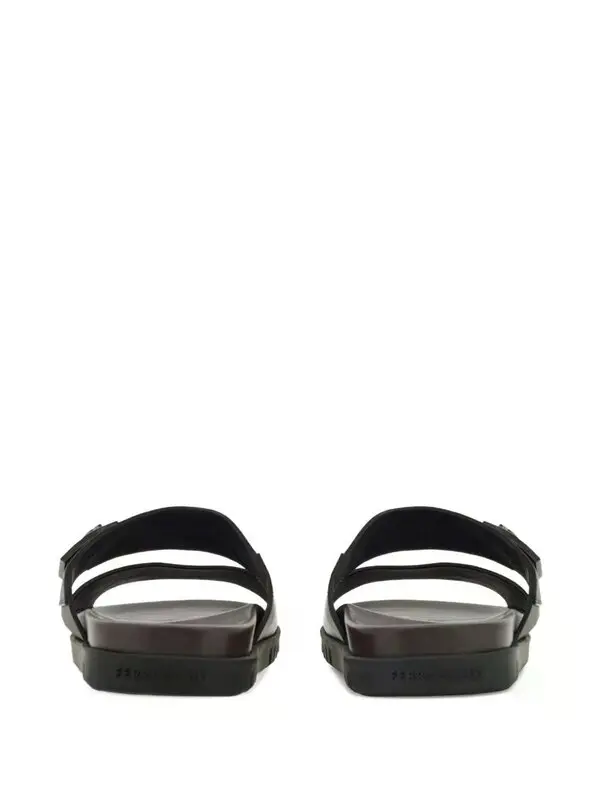 FERRAGAMO Hug Buckle Sandals - Black
