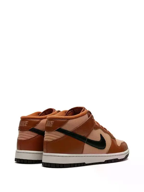 Nike Dunk Mid Sneakers - Brown