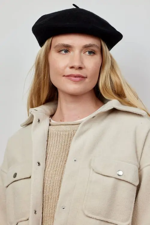 Hat Attack Wool Beret - Black