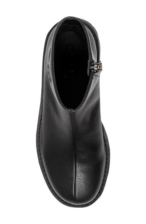 Dkny Lug Sole Bootie
