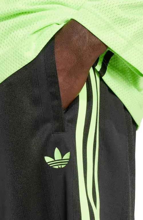 Adidas Adicolor Recycled Polyester Jacquard Shorts - Black/sigg