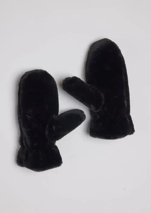 Hat Attack Faux Fur Mittens - Black