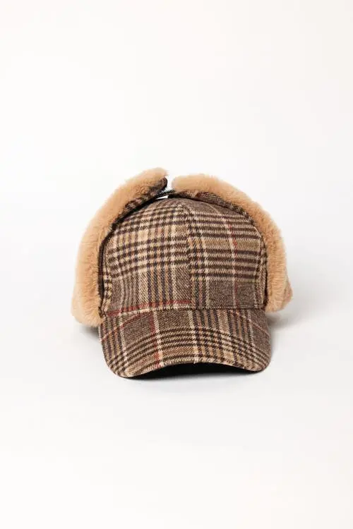 Hat Attack Cap With Earflaps - Brown/tan