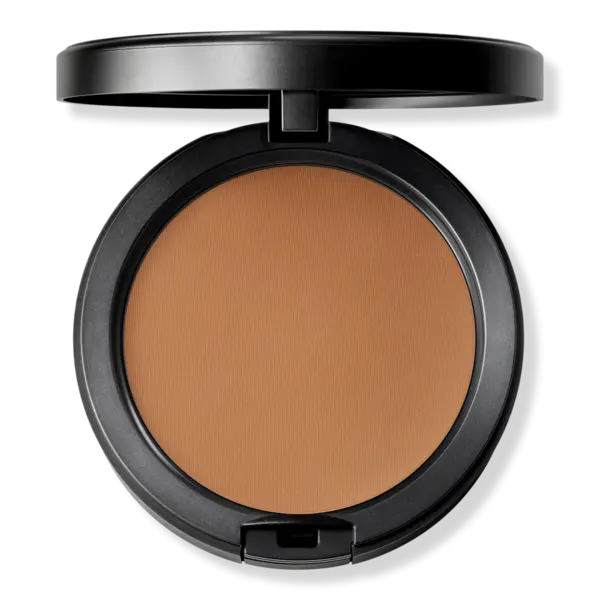 MAC COSMETICS Studio Fix Powder Plus Foundation With 24hr Oil Control + Blur-matte Finish - Nc47