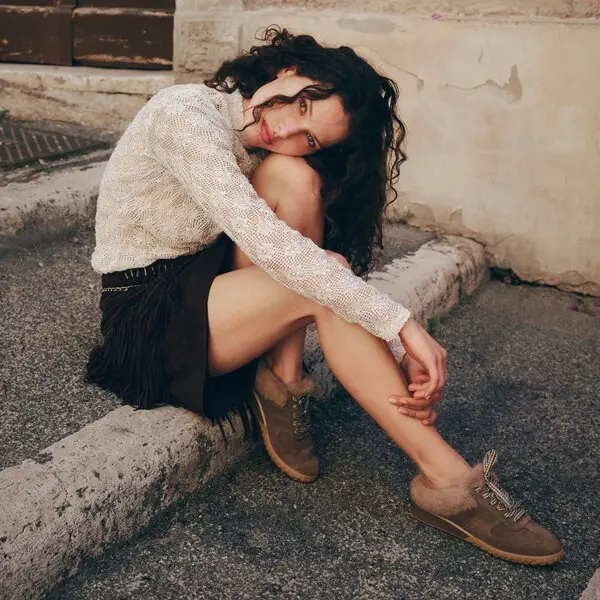 DOLCEVITA Izzey Plush Sneakers