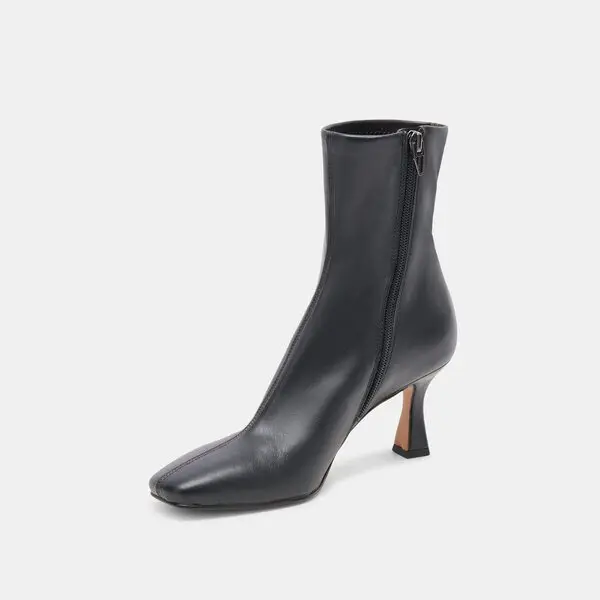 Dolce Vita Glamor Boots