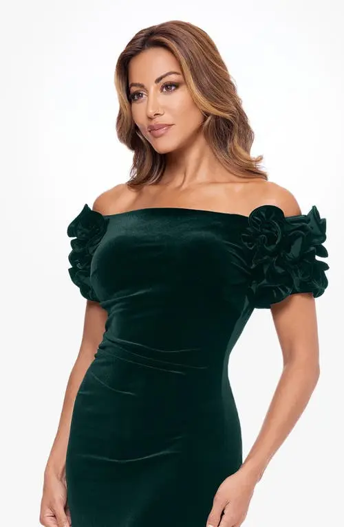 XSCAPE EVENINGS Ruched Off-the-shoulder Gown