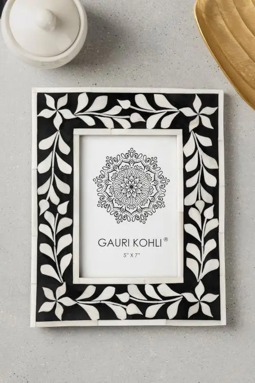 GAURI KOHLI Sirohi Picture Frame - Black