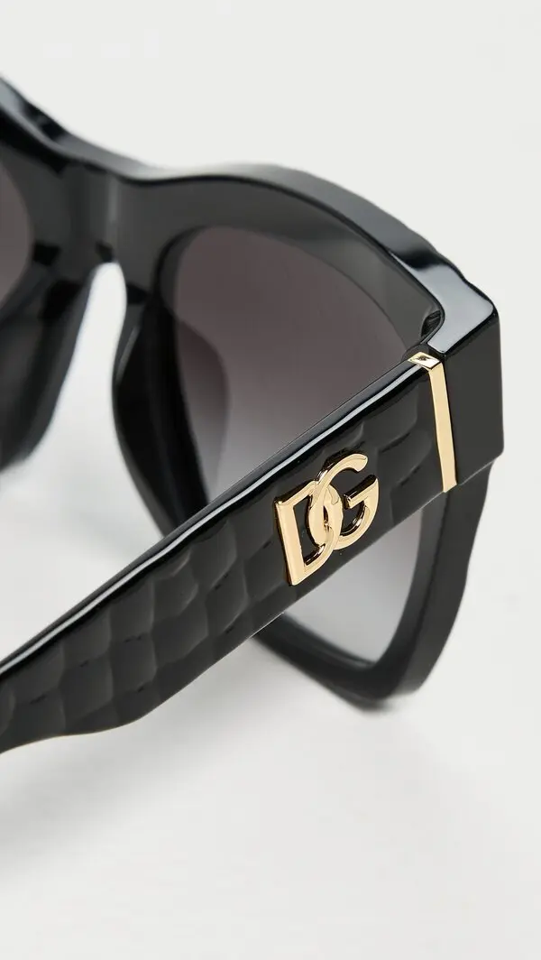 Dolce & Gabbana Dg4512 Square Sunglasses